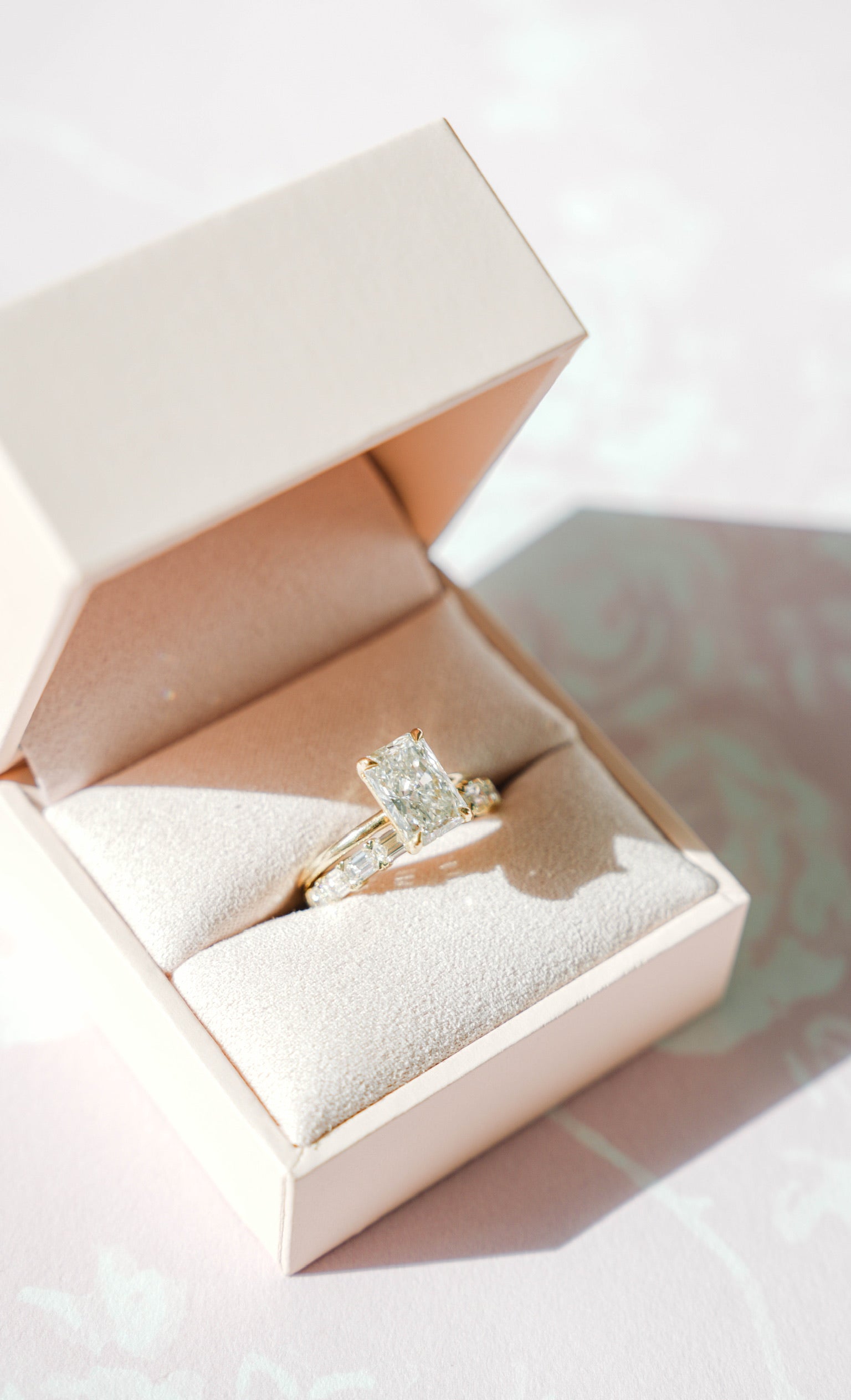 Charleston Rings: A Premier Charleston Engagement Ring Store